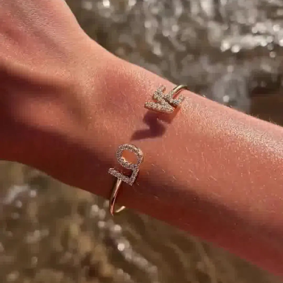 Enduring Charm Love Bangle – ShinnyArts