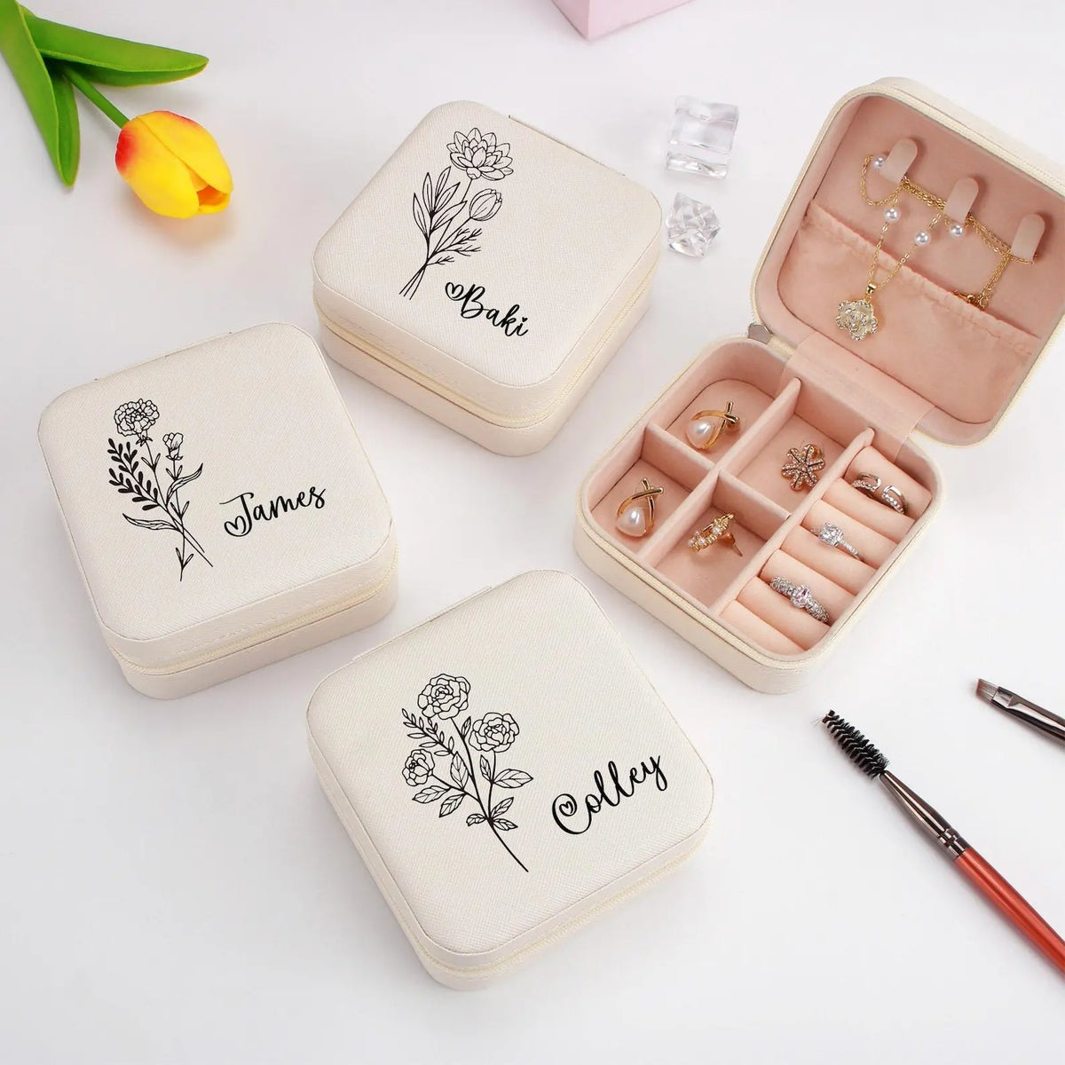Custom Name Birth Flower Jewelry Box Travel Case - ShinnyArts